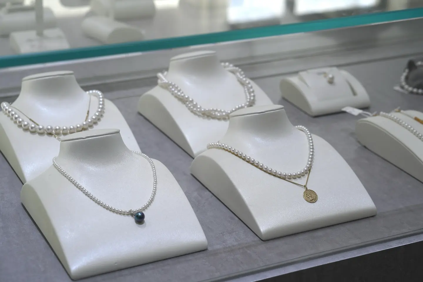 7 Terrific Reasons to Choose The Pearl Source for Wholesale Pearls